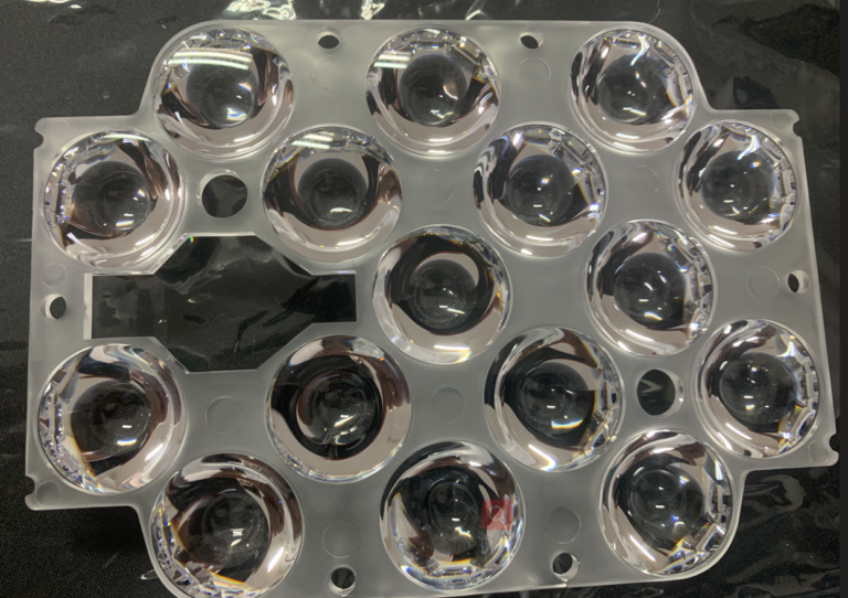 Plastic aspheric lens array - Sinoptix | Optical components