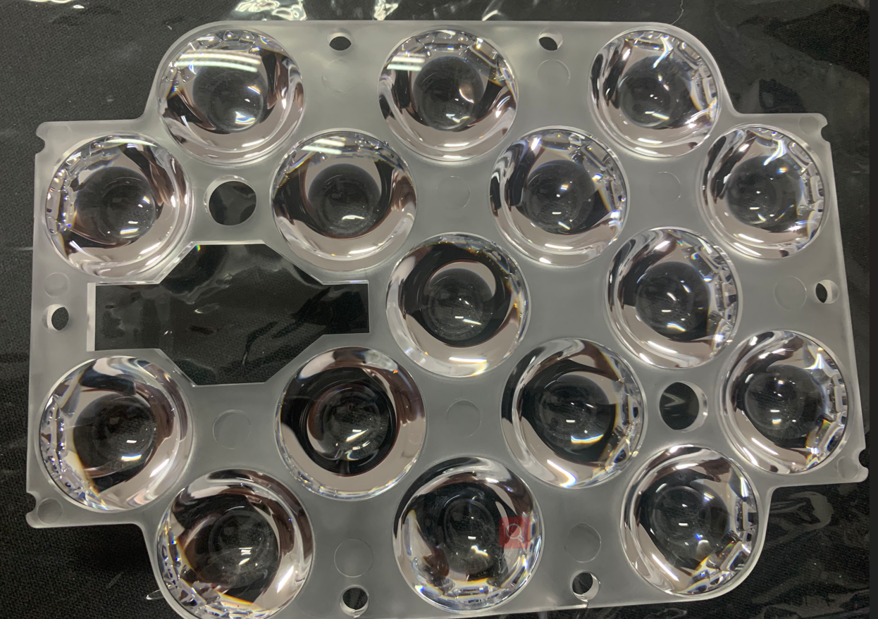 Plastic aspheric lens array - Sinoptix | Optical components