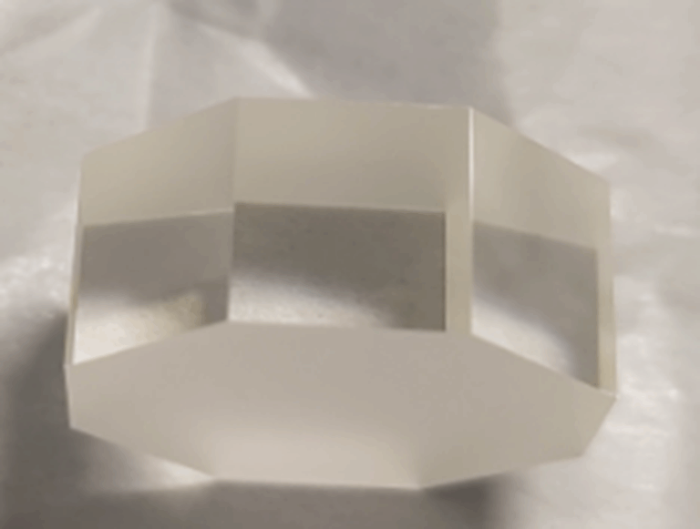 Octagonal prism - Sinoptix | Optical components
